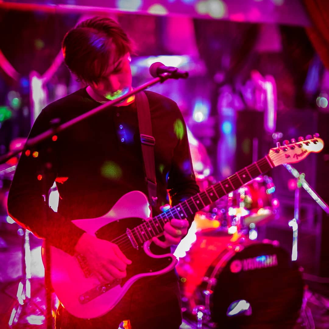 singer-songwriters – see the very bottom!